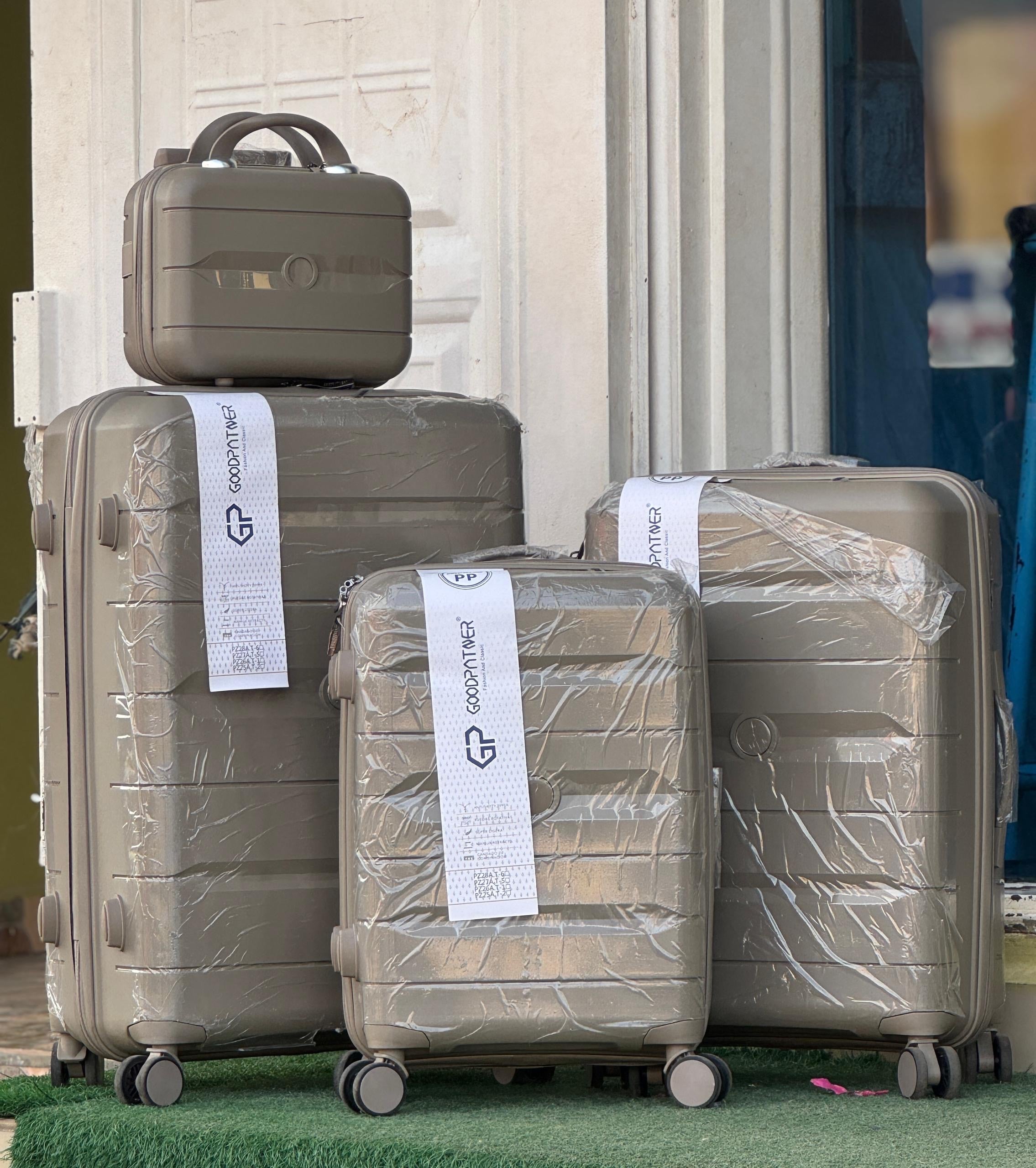 Luggage & Travels – Your Daily Store Online